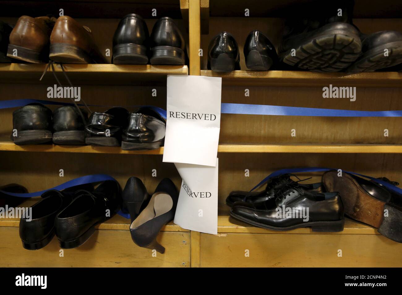 Shoes removed hi-res stock photography and images - Alamy