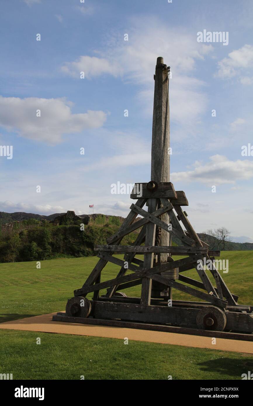 Replica catapult hi-res stock photography and images - Alamy