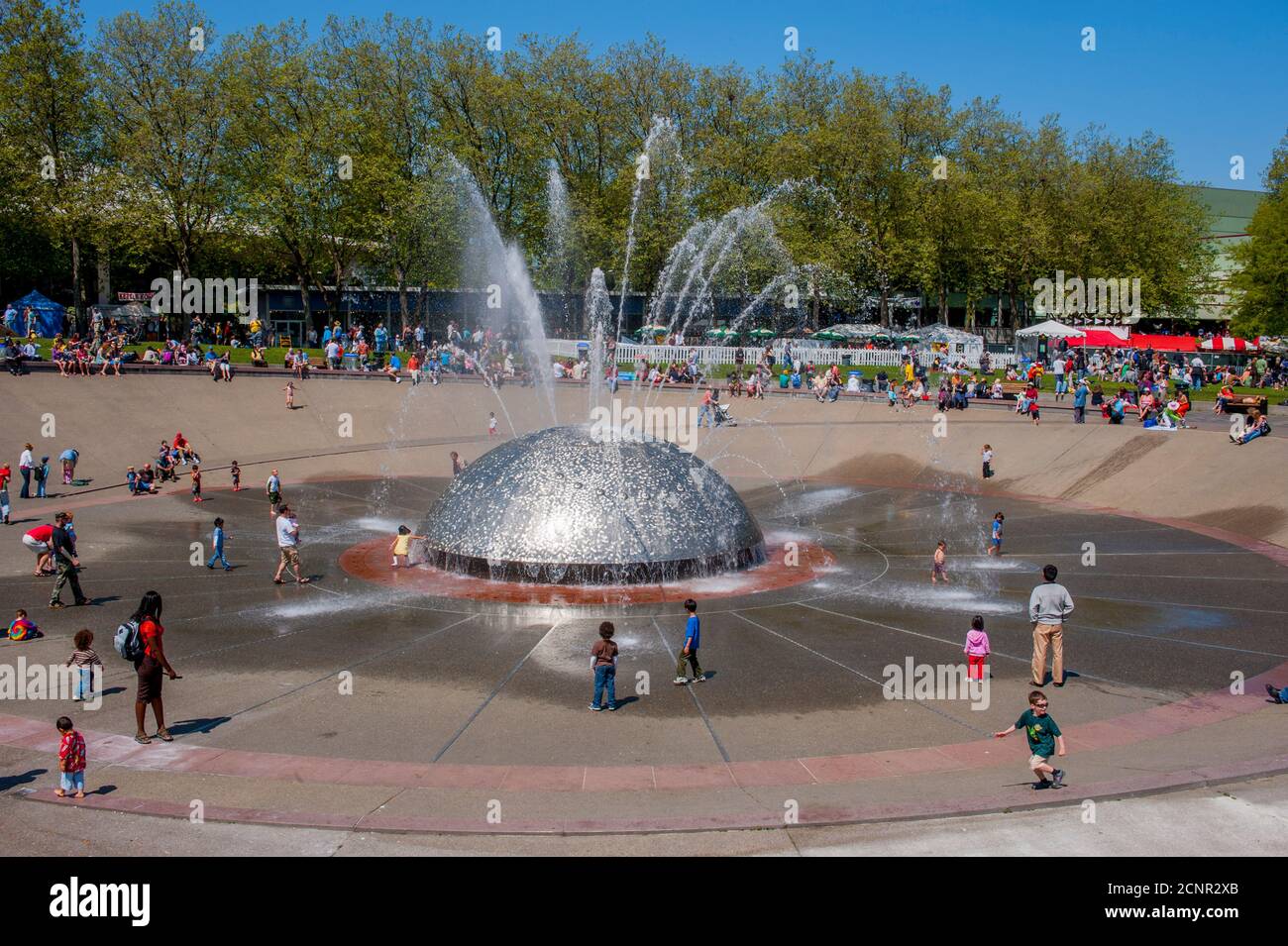 The International Fountain at the Seattle Center in Seattle, Washington ...