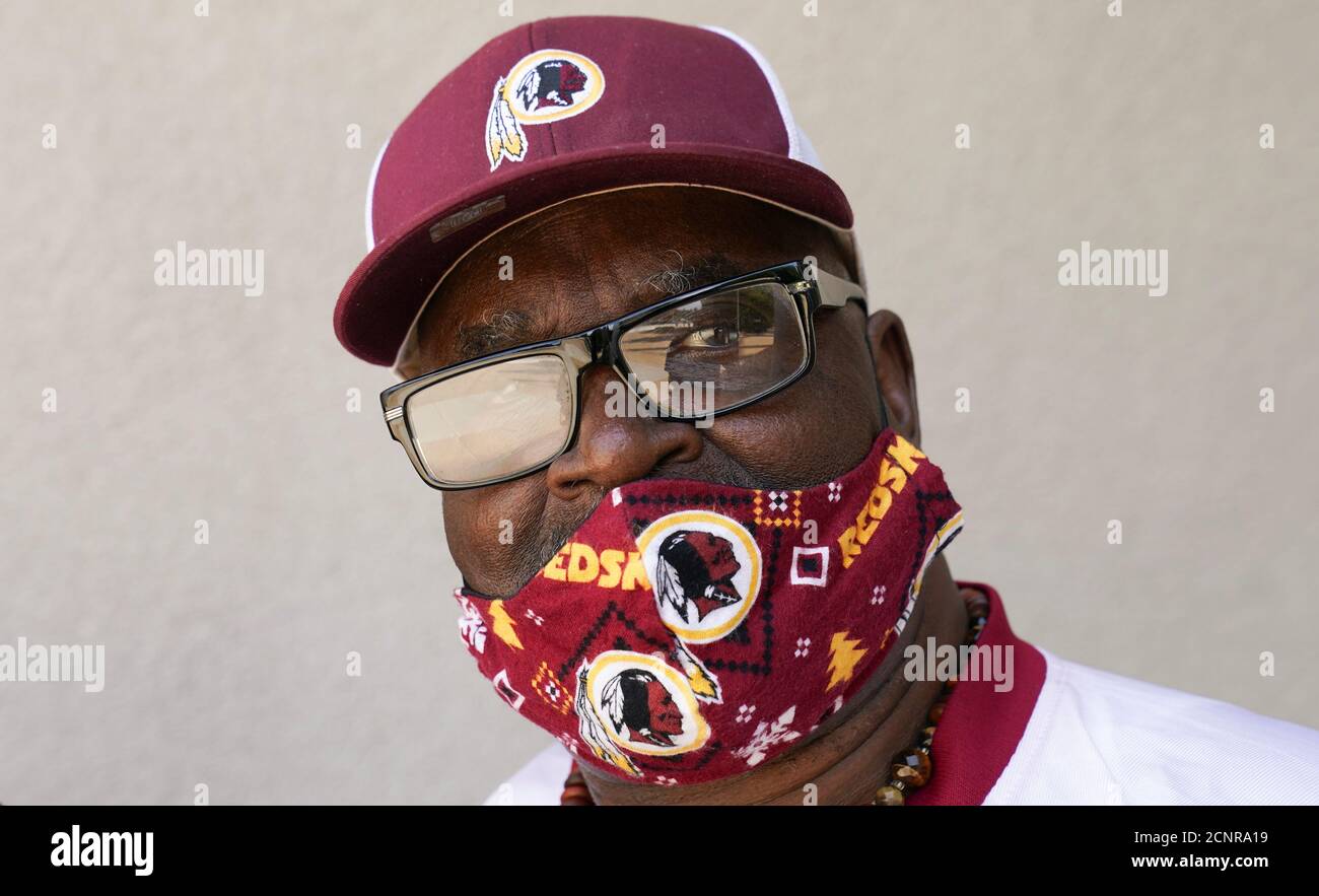 Nfl teams logos hi-res stock photography and images - Alamy