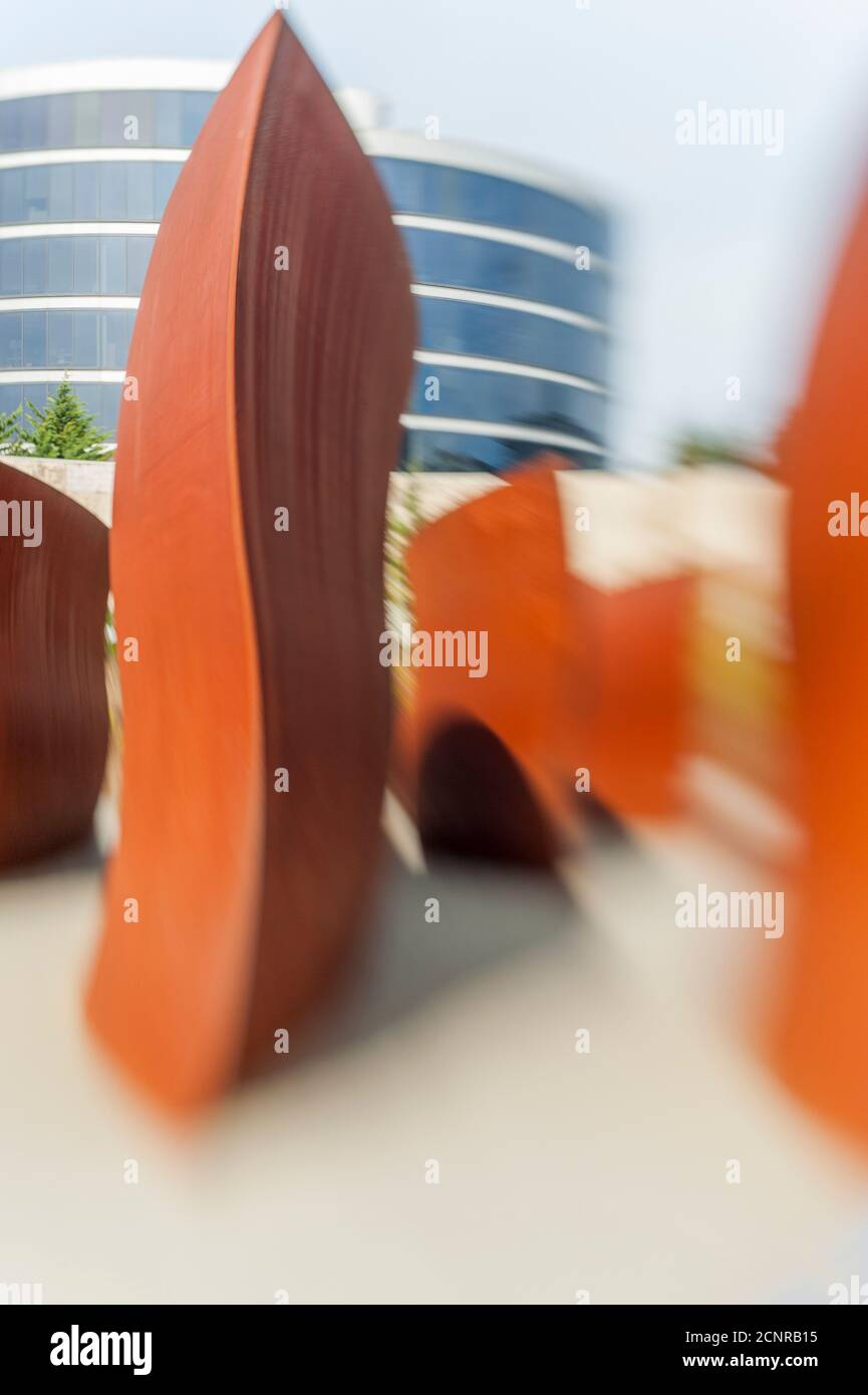 The Wake is a 2004 weathering steel sculpture by Richard Serra at the ...