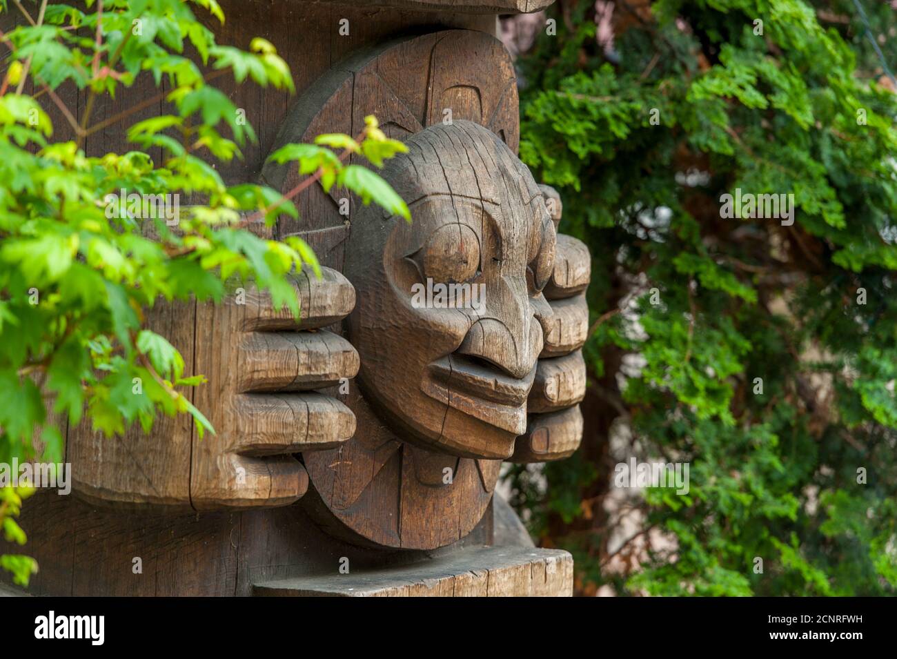 The detail of a totem pole (1980s) by Duane Pasco in Occidental Park in ...