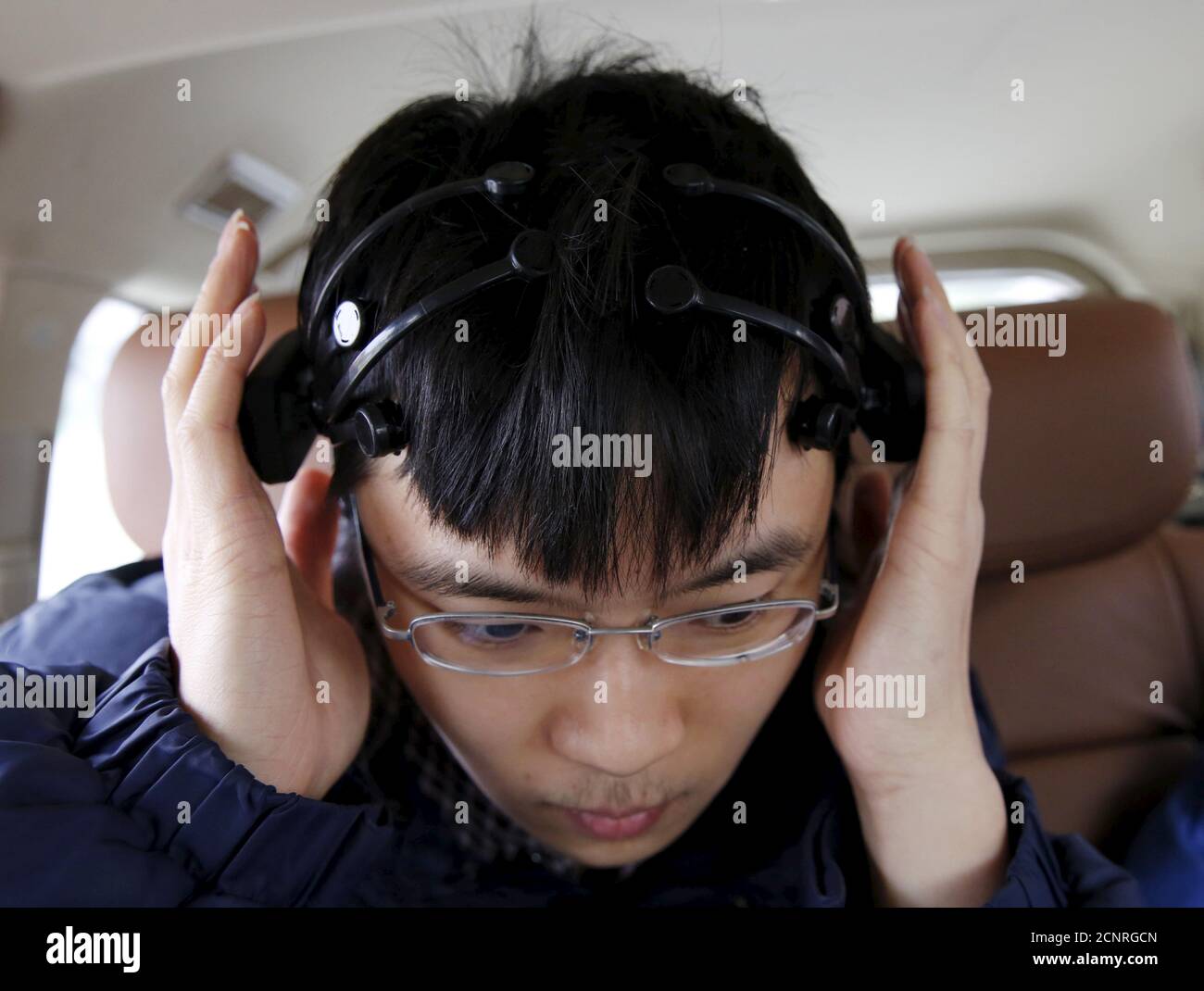 Eeg electroencephalogram hi-res stock photography and images - Alamy
