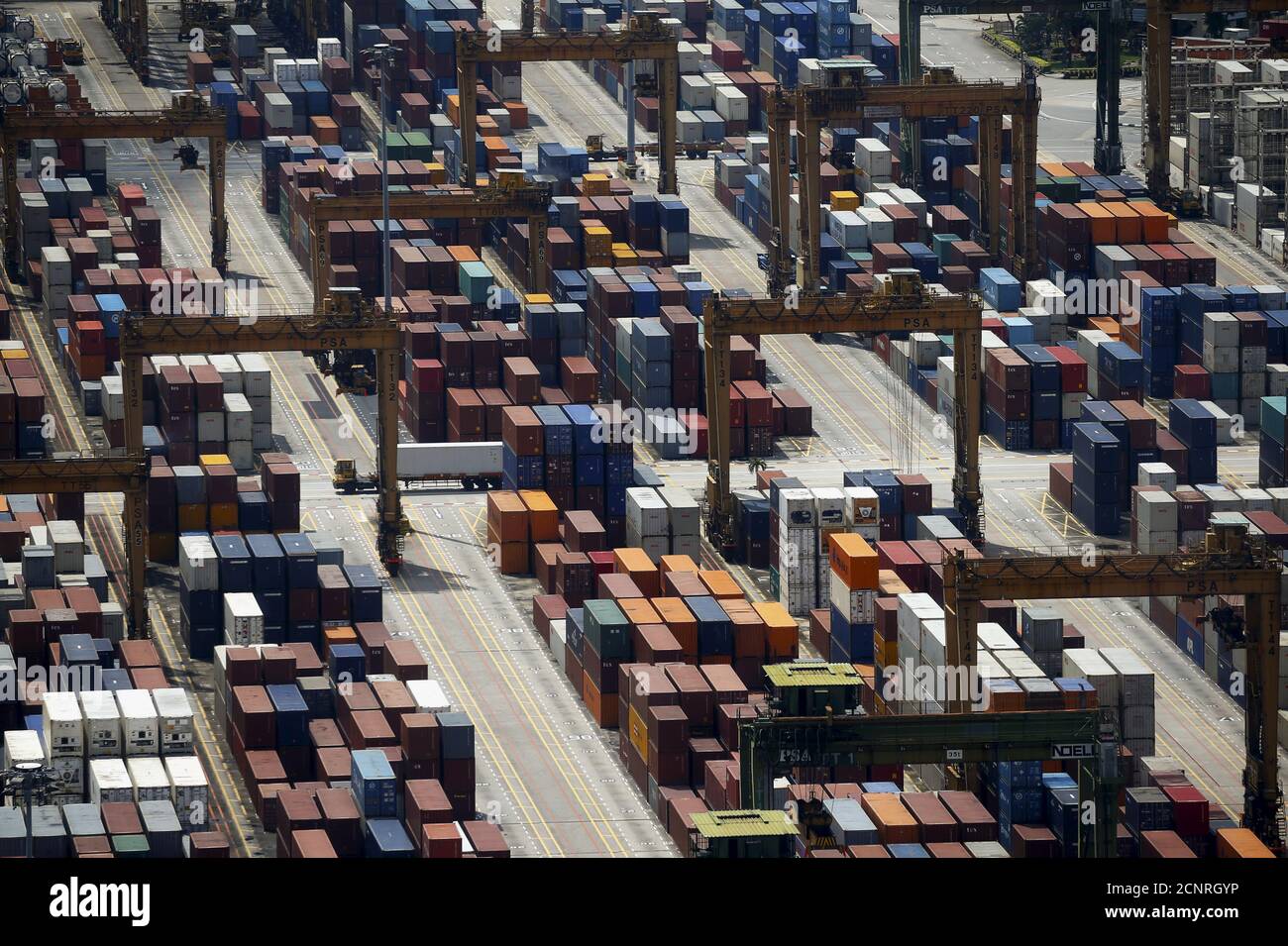 Singapore truck hi-res stock photography and images - Alamy