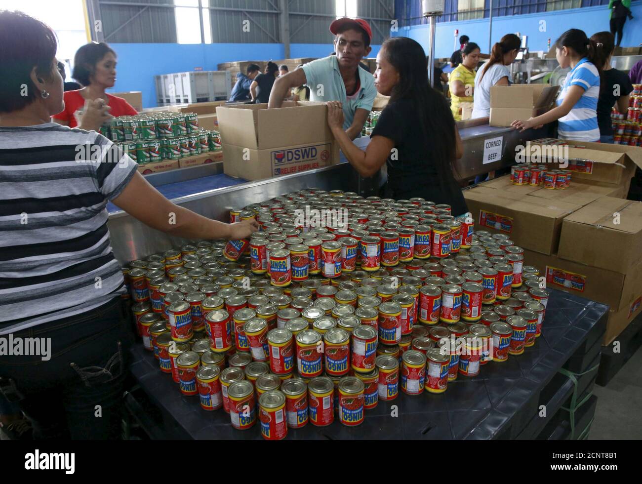 Department social welfare development dswd hi-res stock photography and ...