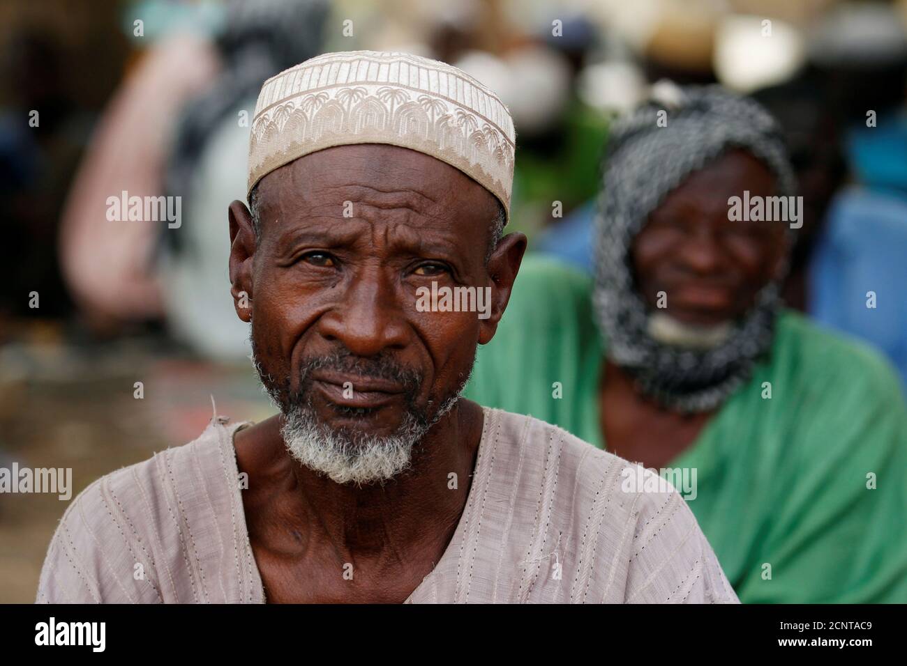 Traditional man in niger hi-res stock photography and images - Alamy