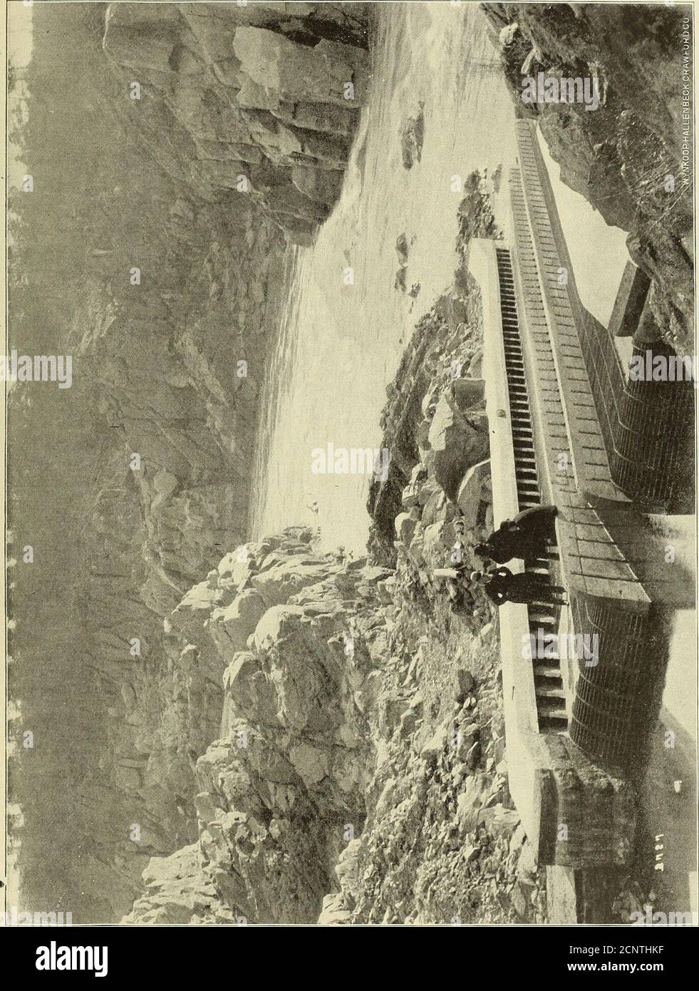 Dam before and after construction hi-res stock photography and images ...