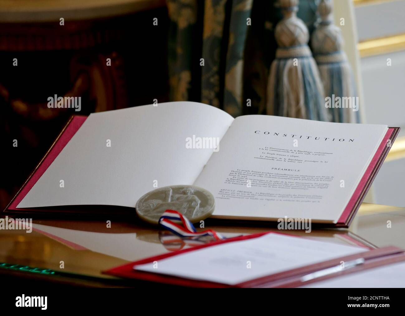 French constitution hi-res stock photography and images - Alamy