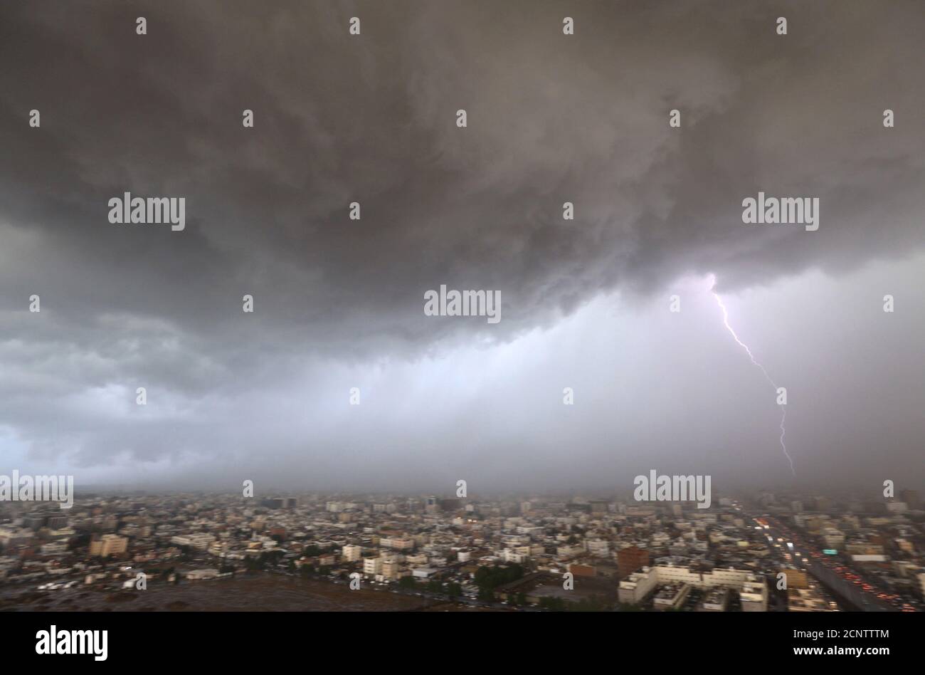 Lightning Images High Resolution Stock Photography and Images - Alamy