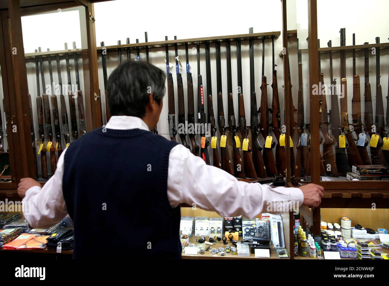 Kato gun hi-res stock photography and images - Alamy