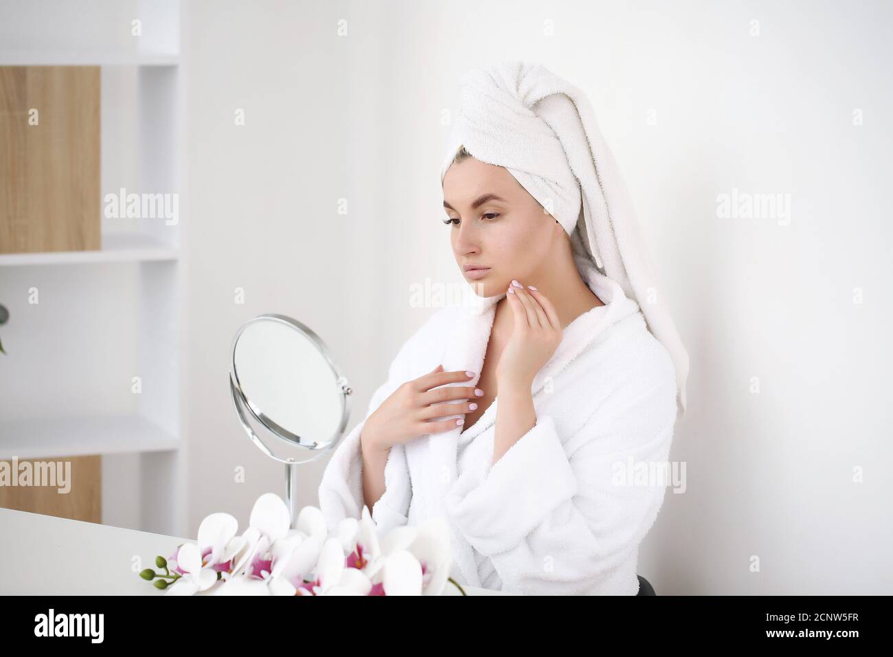 Beauty pretty face woman shower hi-res stock photography and images - Alamy