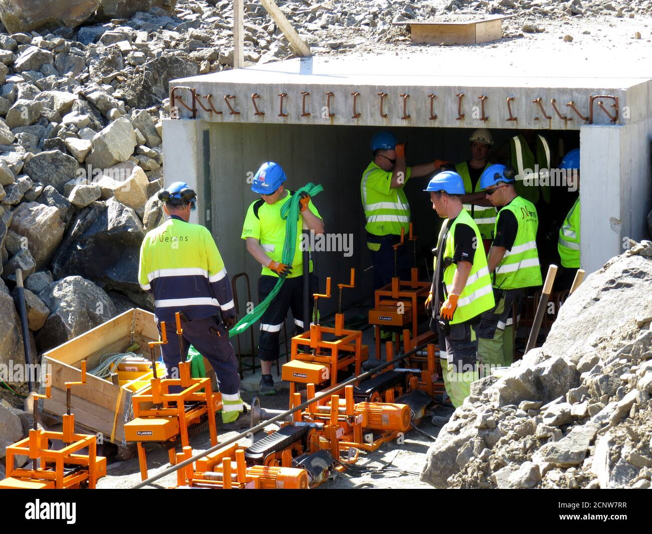 Interconnector cable hi-res stock photography and images - Alamy