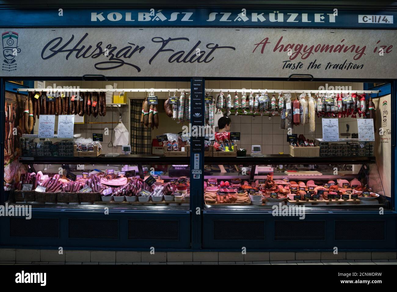 Butcher, stand, central market hall, large market hall, Budapest ...