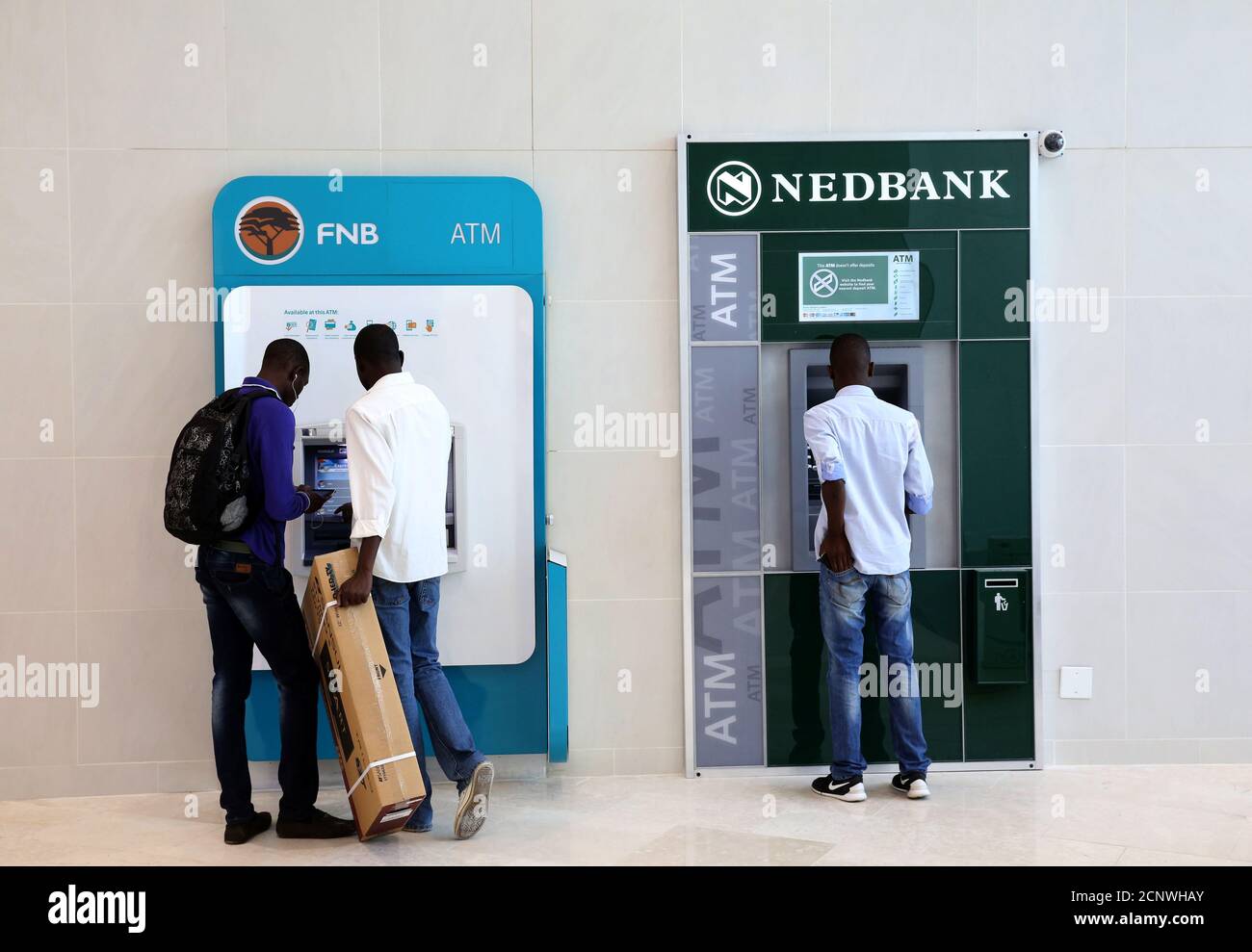 Atm queue africa hi-res stock photography and images - Alamy
