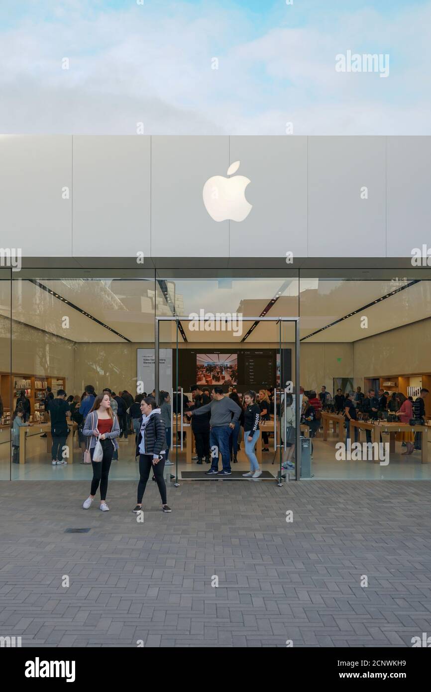 Mac tech logo hi-res stock photography and images - Alamy