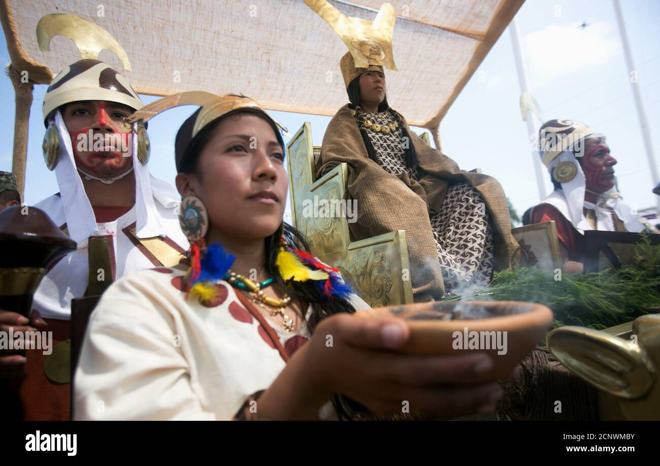 Moche mummy hi-res stock photography and images - Alamy