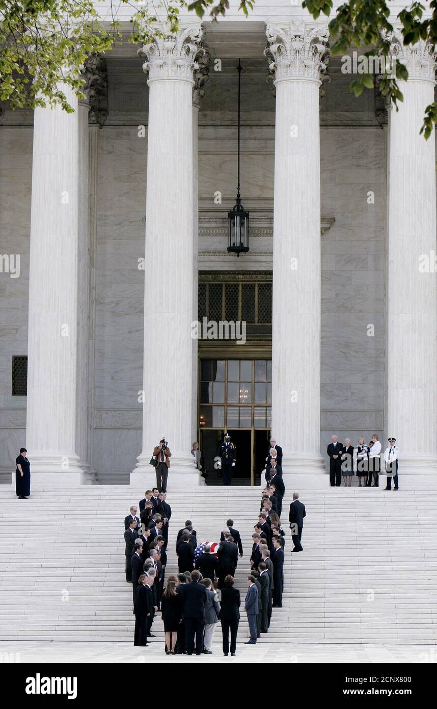 Chief justices of the supreme court hi-res stock photography and images ...