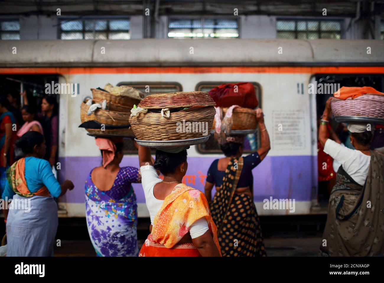Rail head operations hi-res stock photography and images - Alamy
