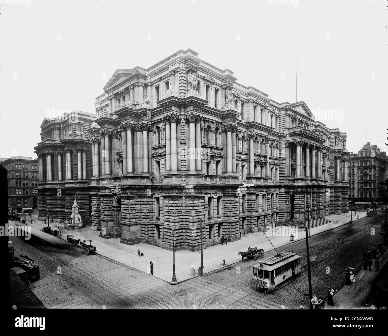 Exterior view of City Hall and County Building at LaSalle and ...