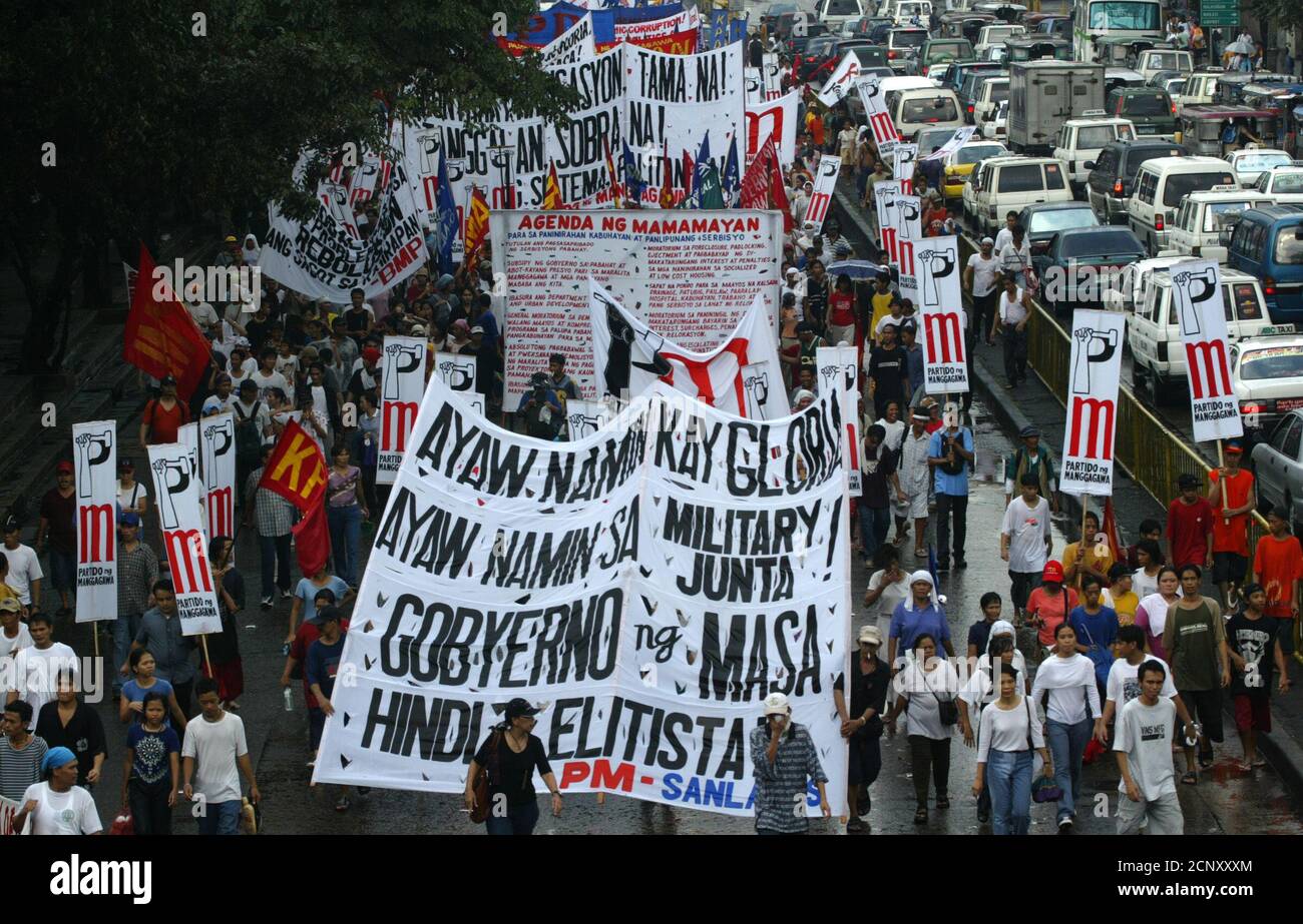 Rally streamers hi-res stock photography and images - Alamy