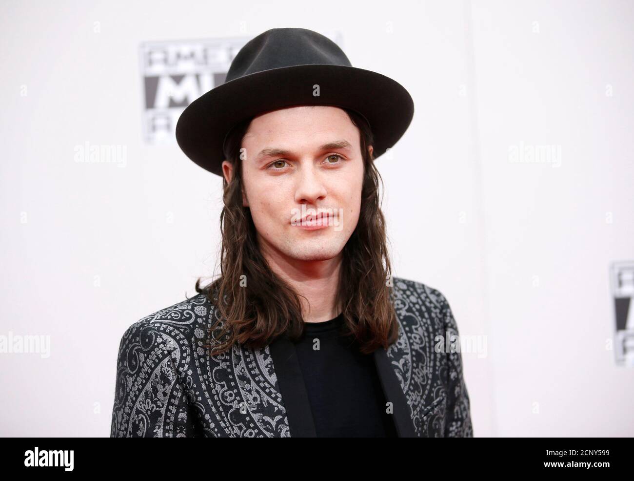 James bay singer 2016 hi-res stock photography and images - Alamy