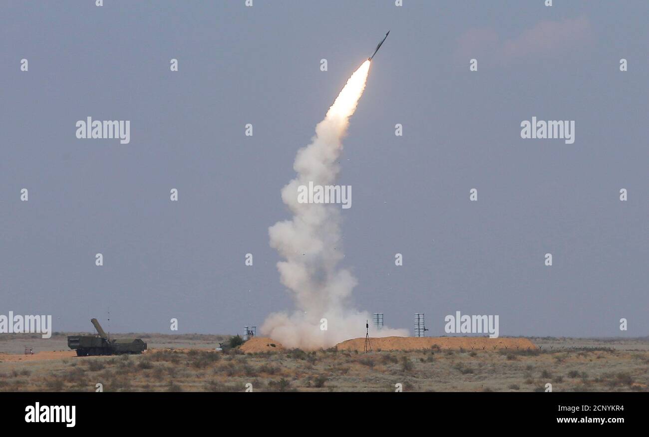 S 300 air defense system hi-res stock photography and images - Alamy