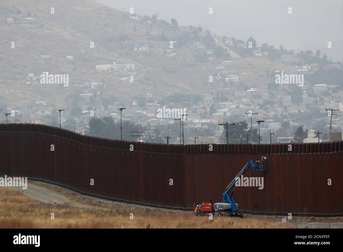 Border sections hi-res stock photography and images - Alamy