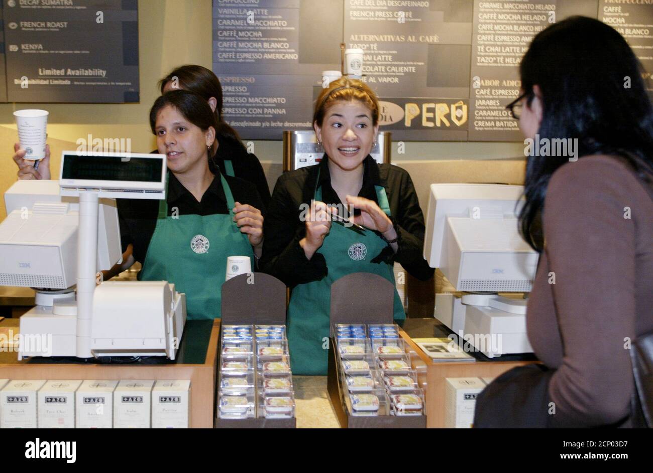 Starbucks Staff High Resolution Stock Photography and Images - Alamy