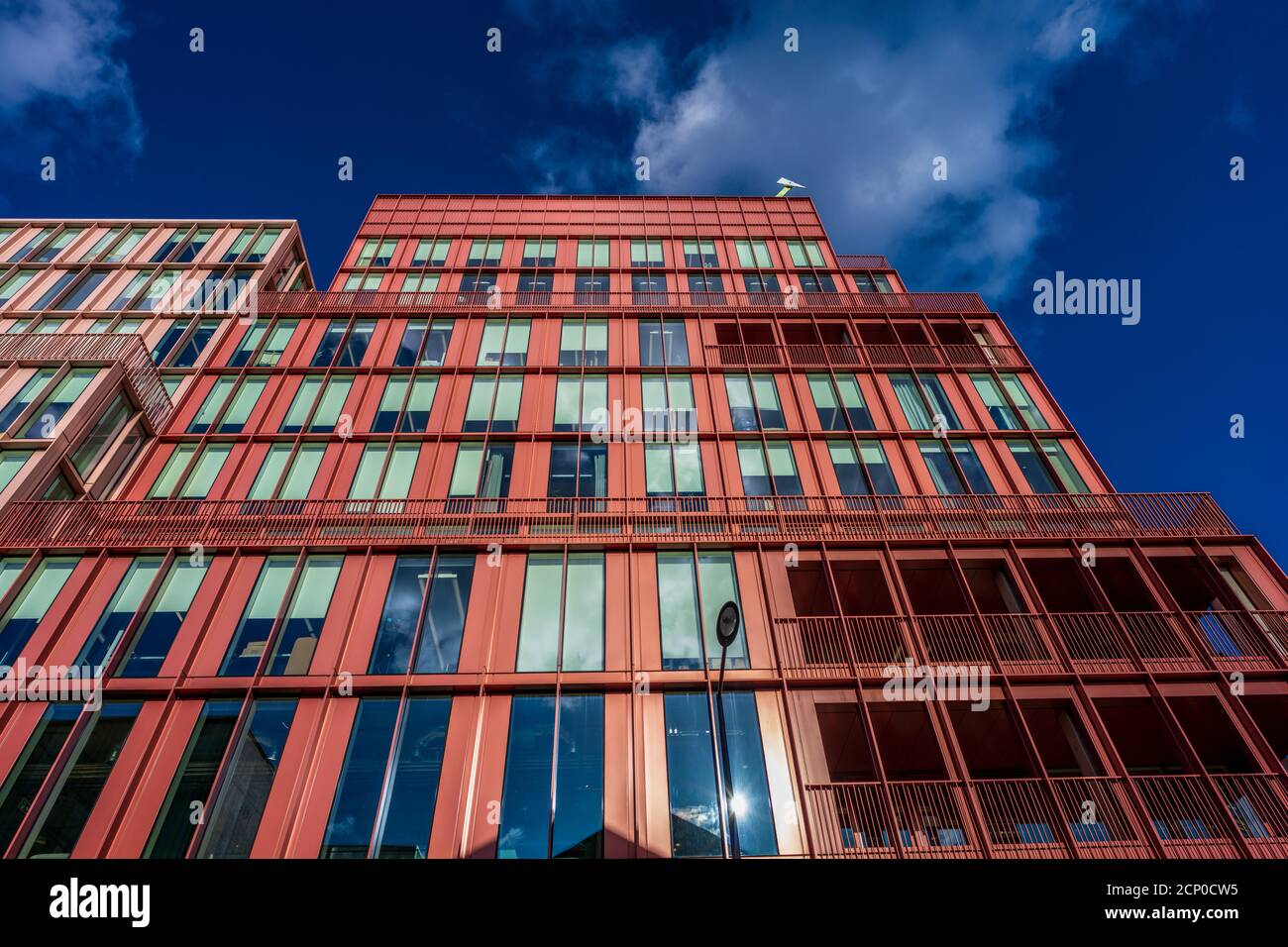 R7 kings cross hi-res stock photography and images - Alamy