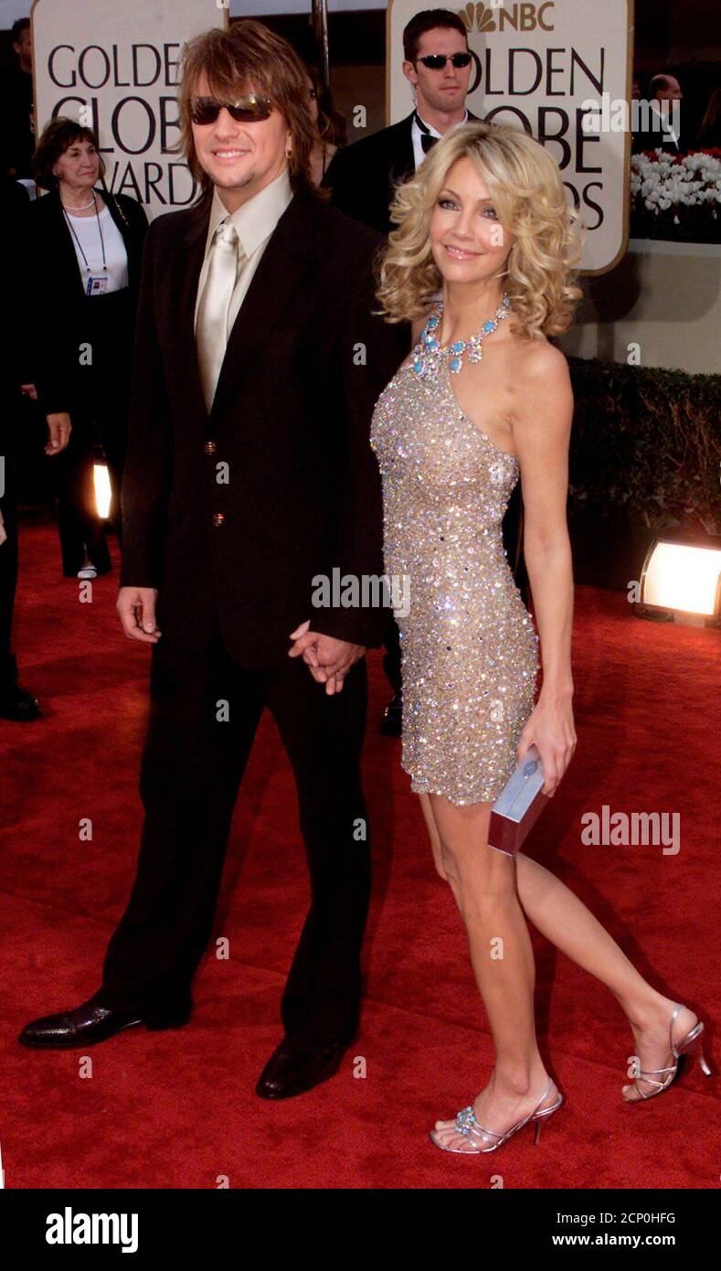 2002 golden globes hi-res stock photography and images - Alamy