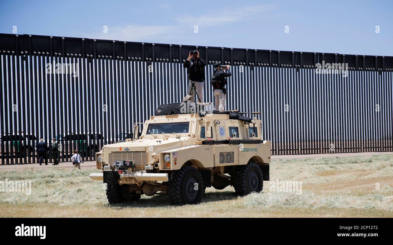 Secret service snipers hi-res stock photography and images - Alamy