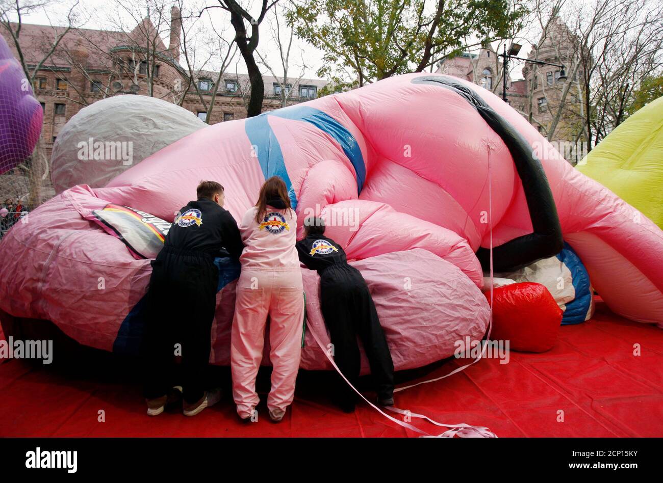 Energizer bunny balloon hi-res stock photography and images - Alamy