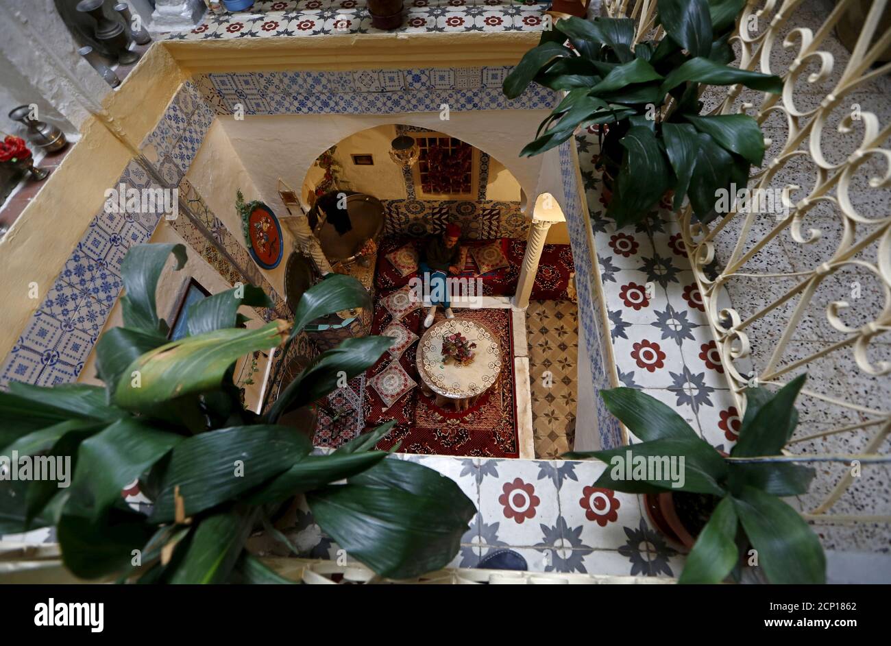 Algerian traditional house hi-res stock photography and images - Alamy