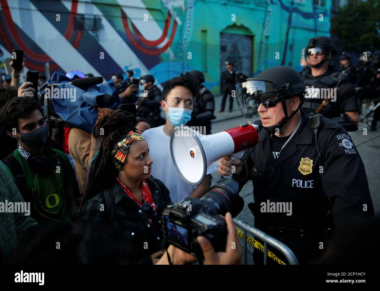 Police bullhorn hi-res stock photography and images - Alamy