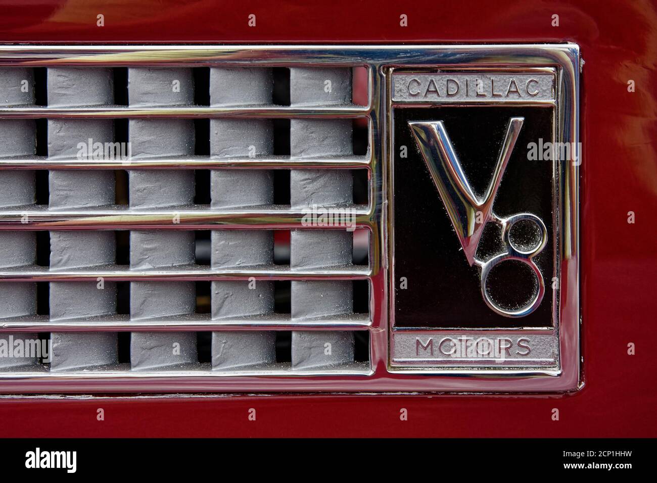 Chrome v8 logo hi-res stock photography and images - Alamy