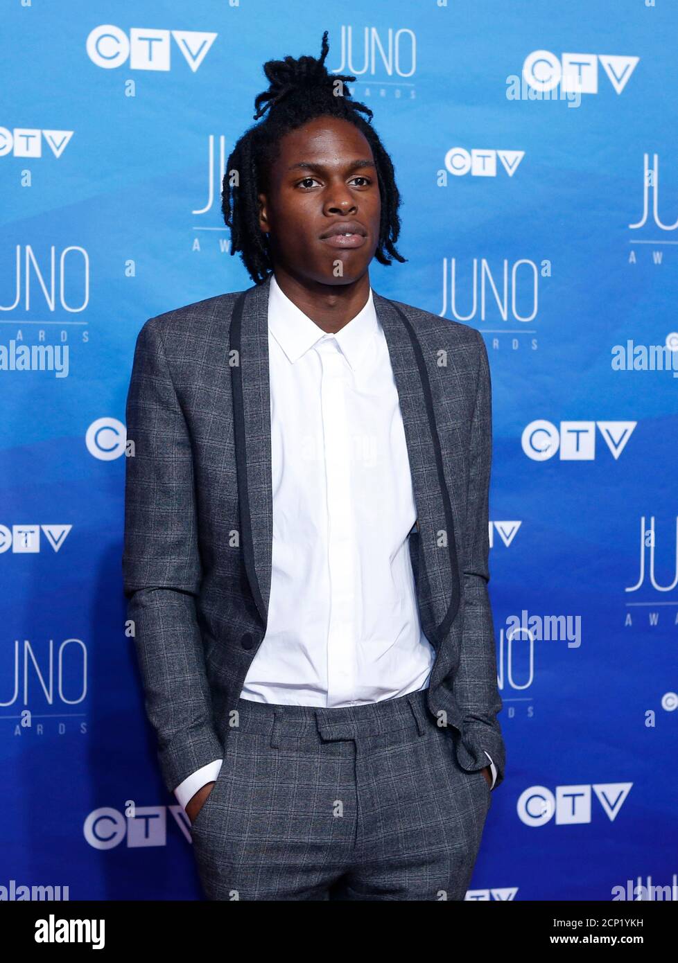 Daniel caesar singer hi-res stock photography and images - Alamy
