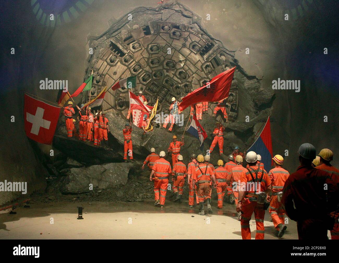 Giant drill machine hi-res stock photography and images - Alamy