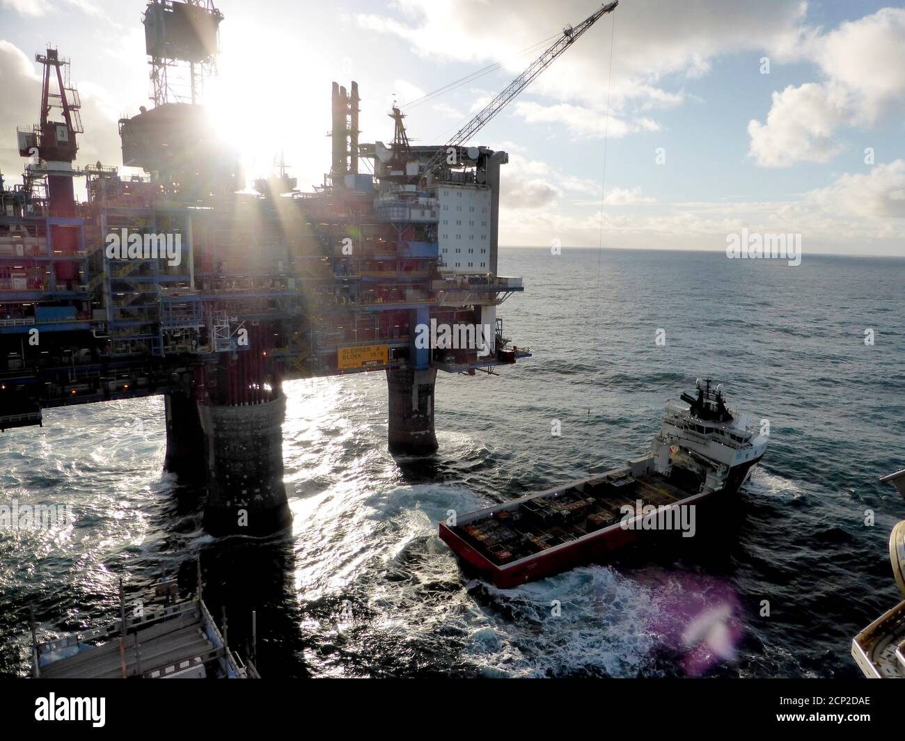 Sleipner oil platform hi-res stock photography and images - Alamy