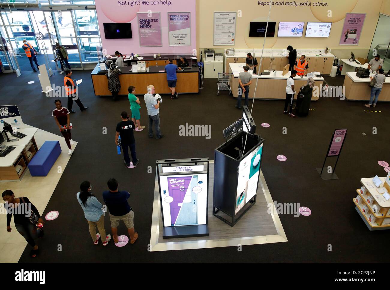 Staples Corner High Resolution Stock Photography and Images - Alamy