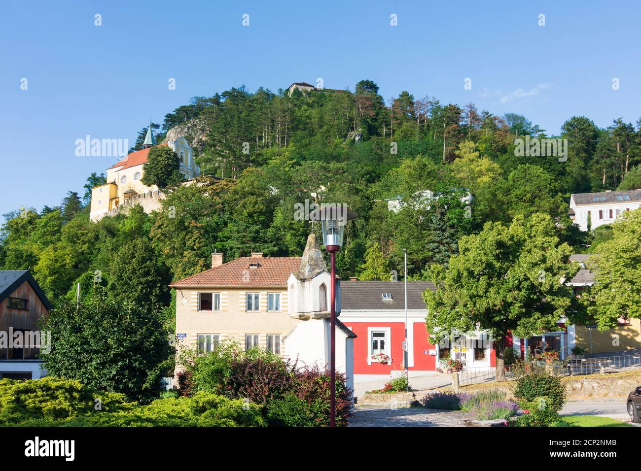 Pitten hi-res stock photography and images - Alamy