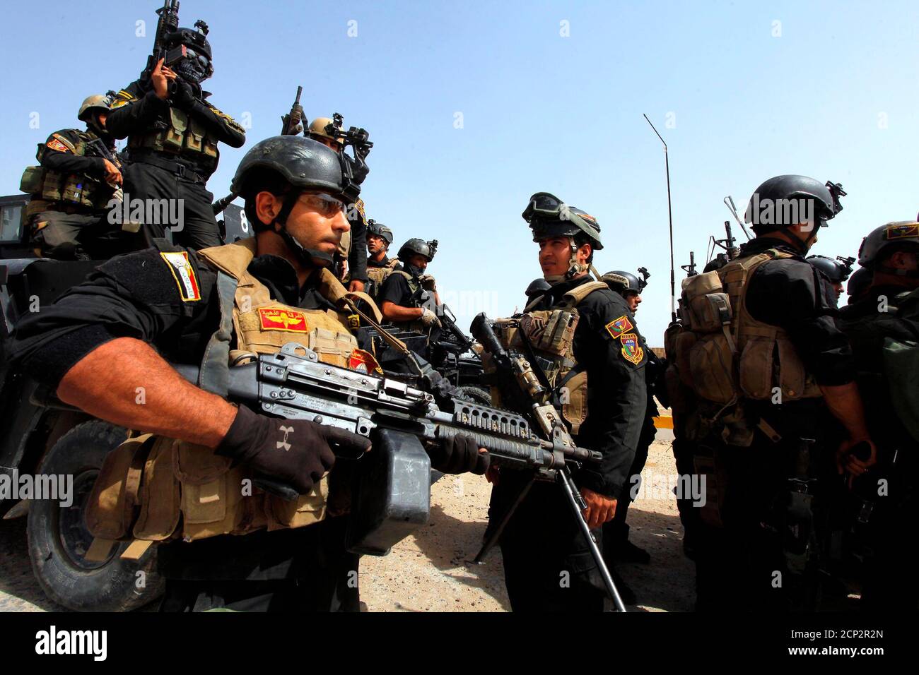Members iraqi special operations isof hi-res stock photography and ...
