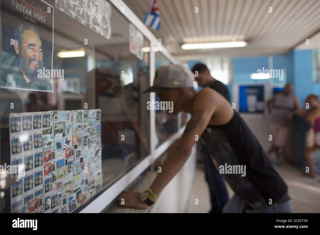 Cuban mail post office hi-res stock photography and images - Alamy