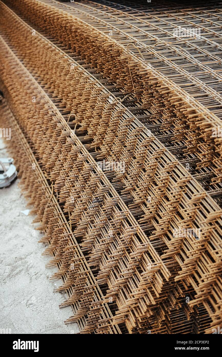 Vertical shot of steel reinforcement for concrete Stock Photo - Alamy
