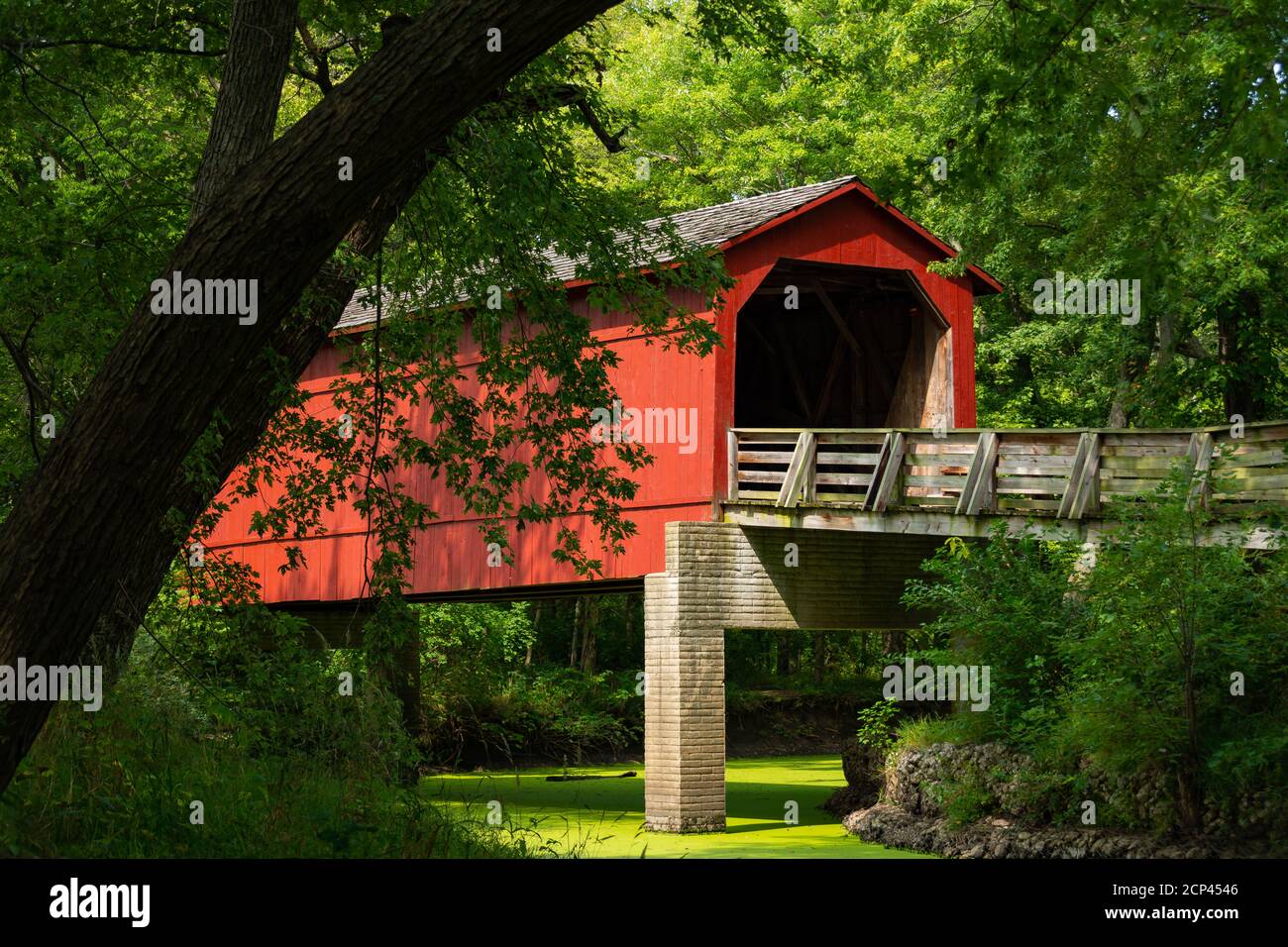Abandoned wooden building route 66 hi-res stock photography and images ...