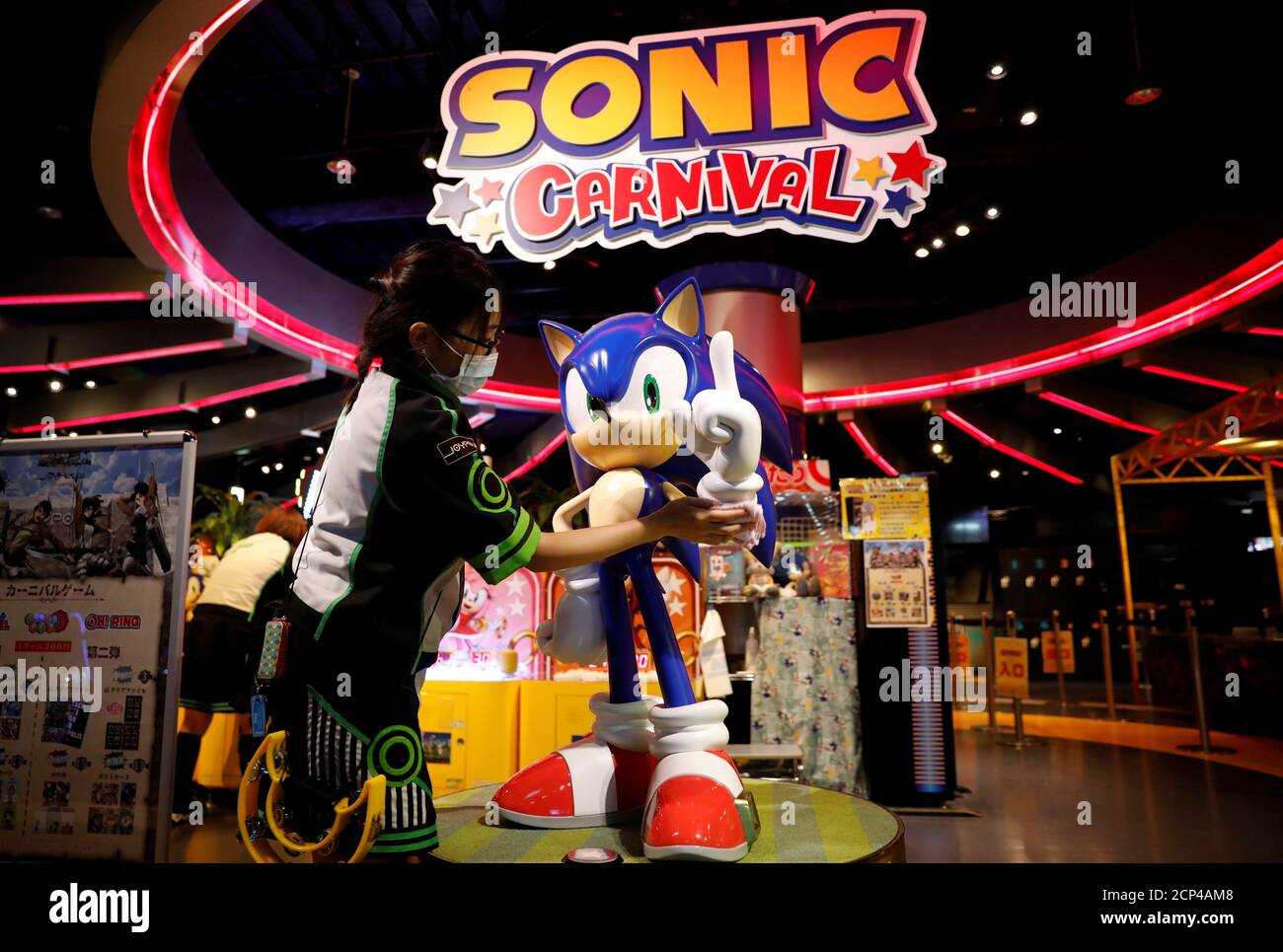 Sonic The Hedgehog Character High Resolution Stock Photography and ...