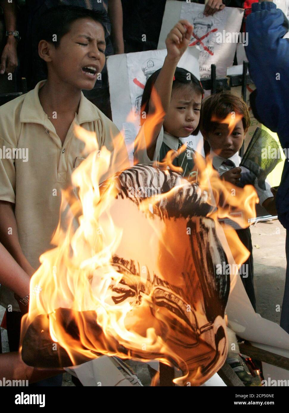 Than shwe military hi-res stock photography and images - Alamy