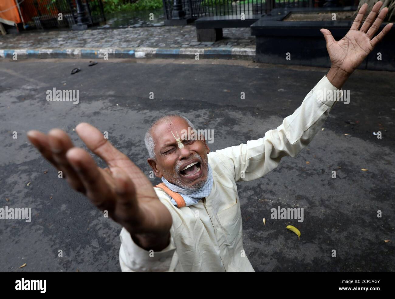 Iskcon devotee hi-res stock photography and images - Alamy