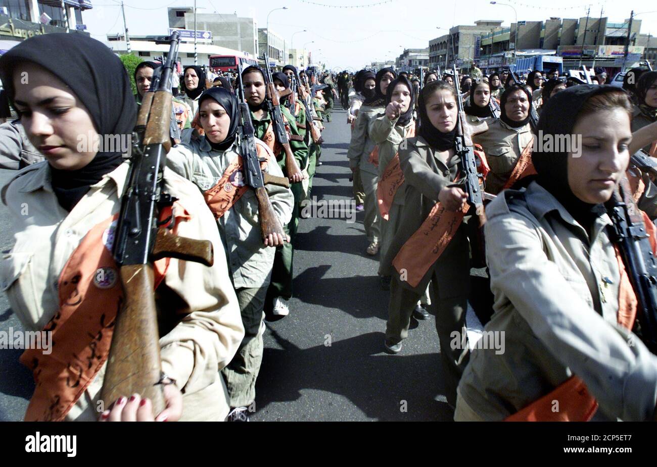 Saddam hussein parade hi-res stock photography and images - Alamy