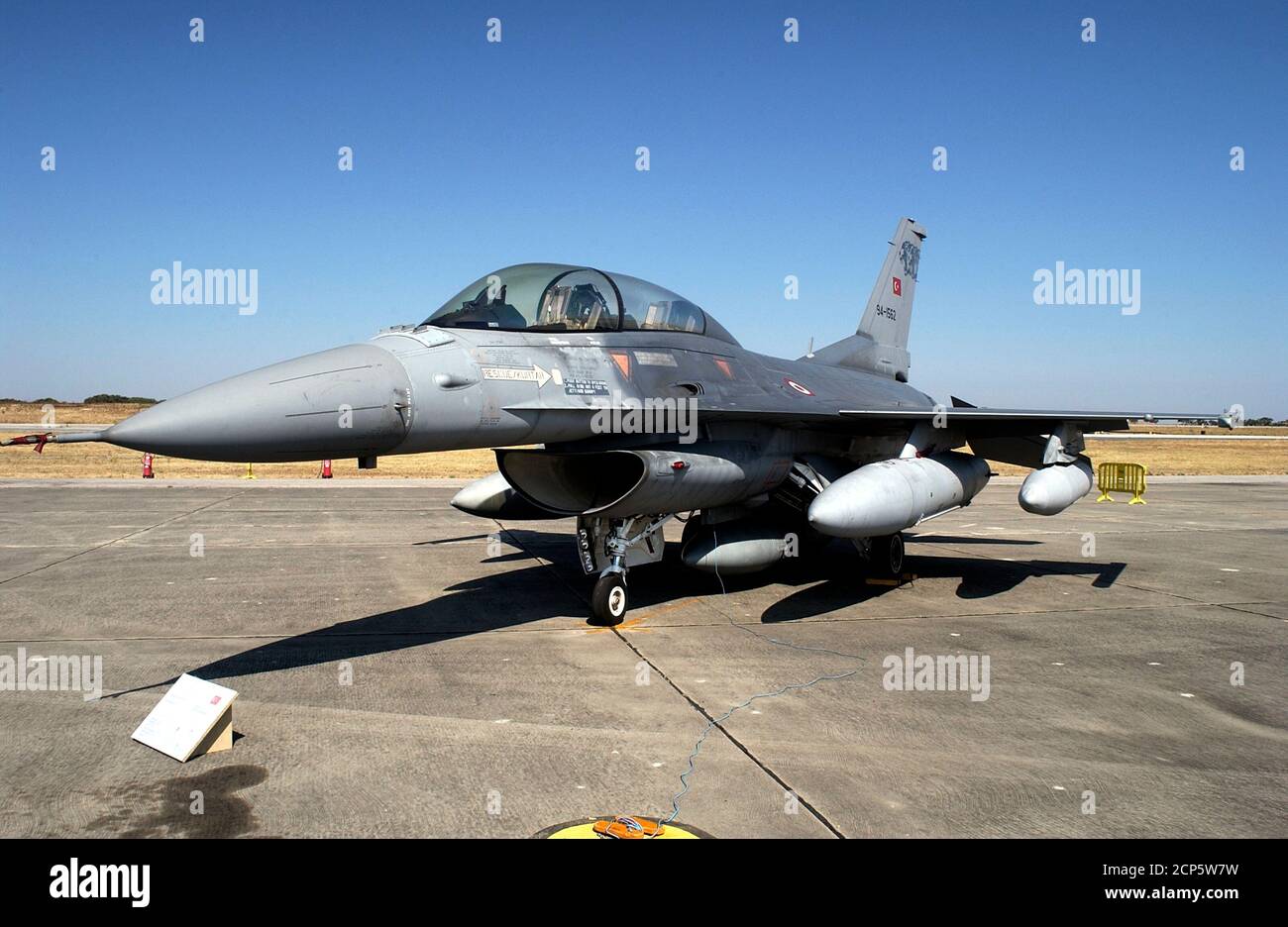 General Dynamics F 16 High Resolution Stock Photography and Images - Alamy