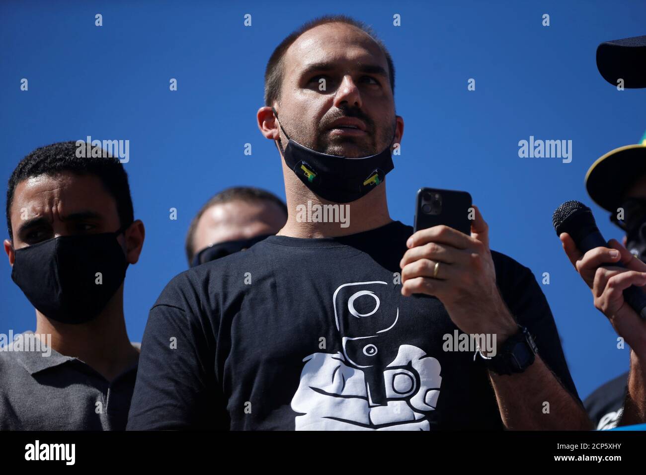 Bolsonaro gun hi-res stock photography and images - Alamy